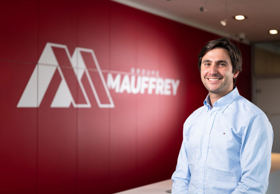 Le premier tracteur électrique de France est chez Mauffrey